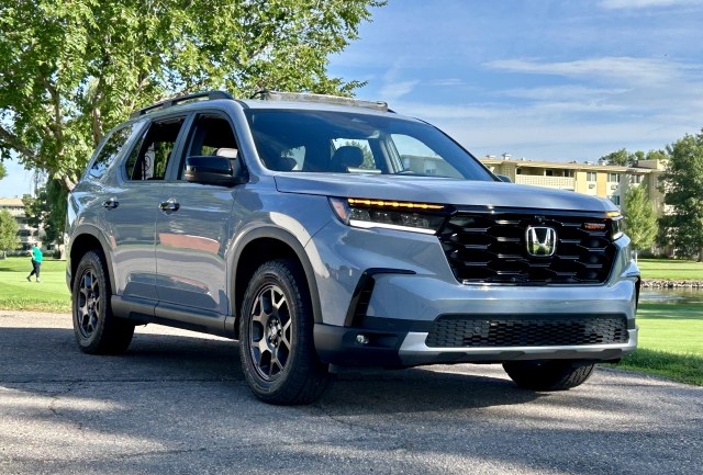 2023 Honda Pilot AWD TrailSport – Stu's Reviews